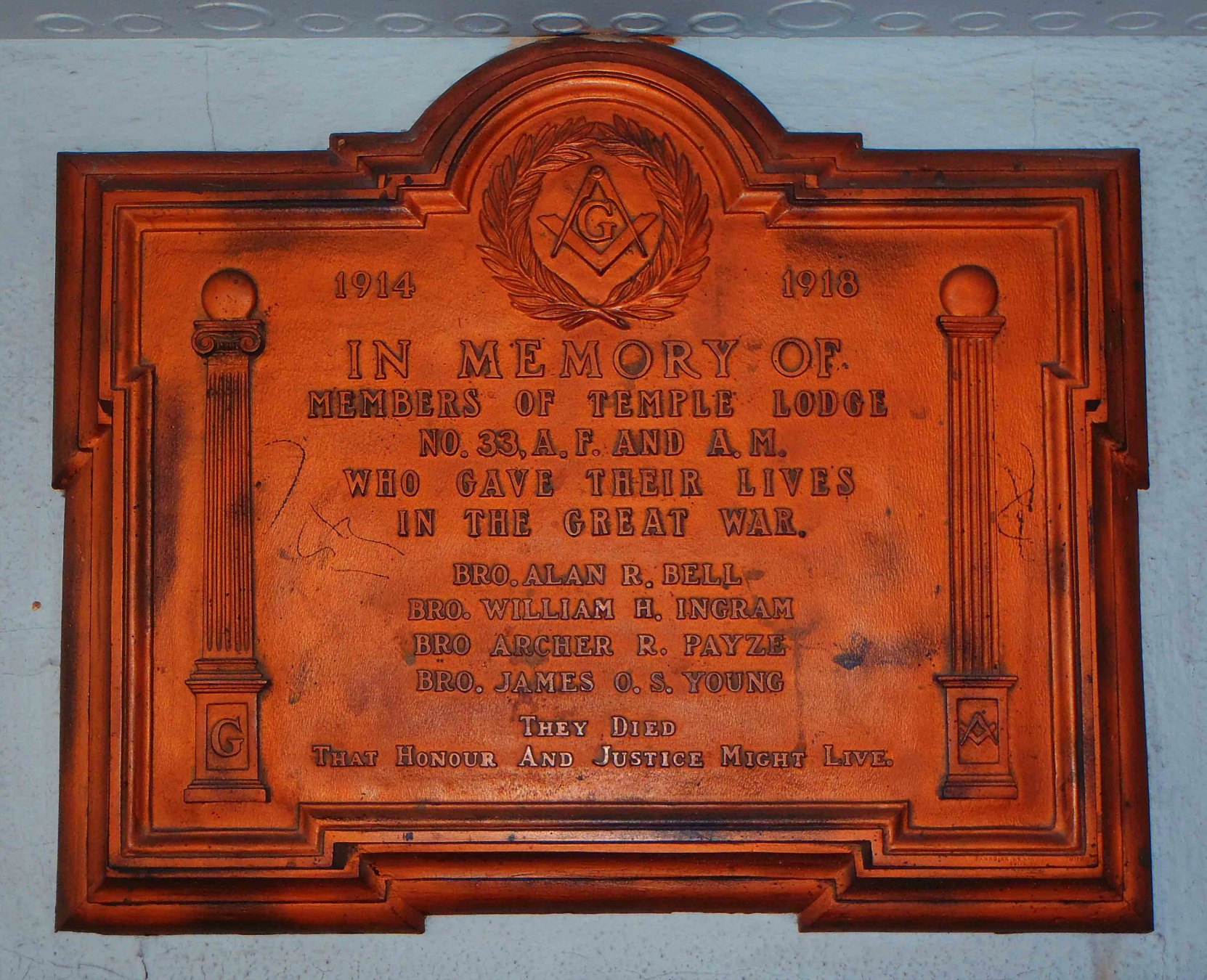 First World War Memorial Plaques Temple Lodge No 33 Duncan B C 